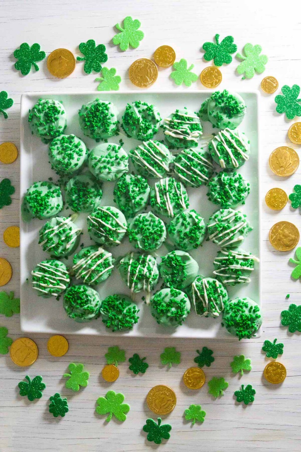 Lucky Green Oreos Recipe - Delicious Table
