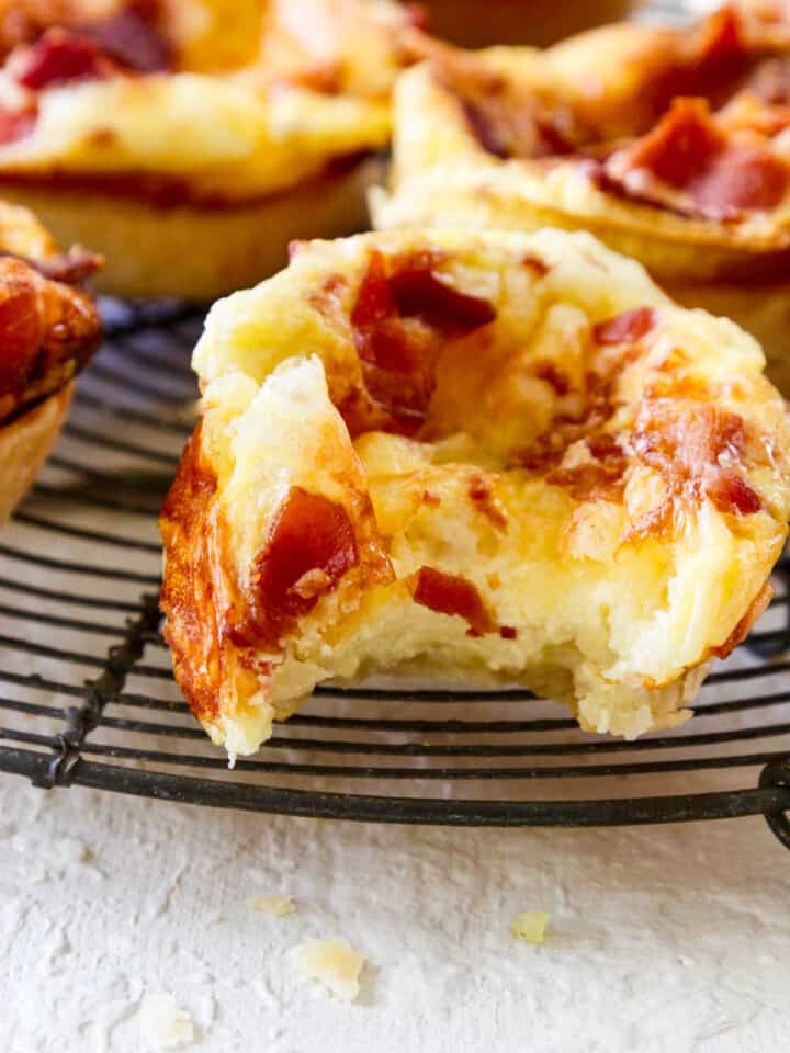 Brie and Bacon Mini Quiche (Breakfast/Brunch Recipe) | Delicious Table