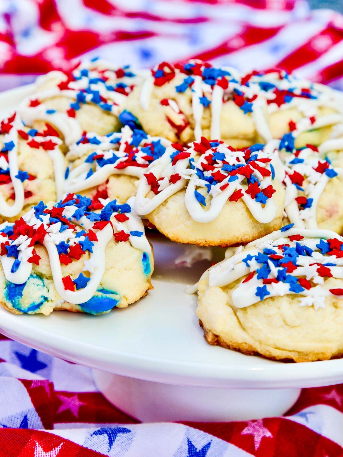 Patriotic July 4th M&M Cookies - Delicious Table
