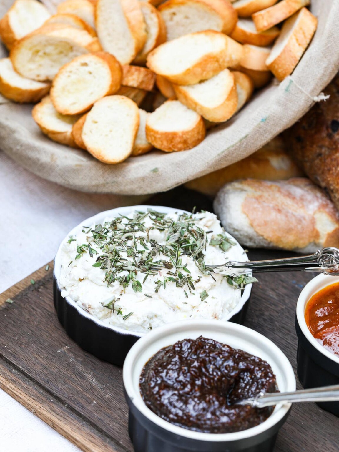 Fall Crostini Bar Appetizers - Delicious Table