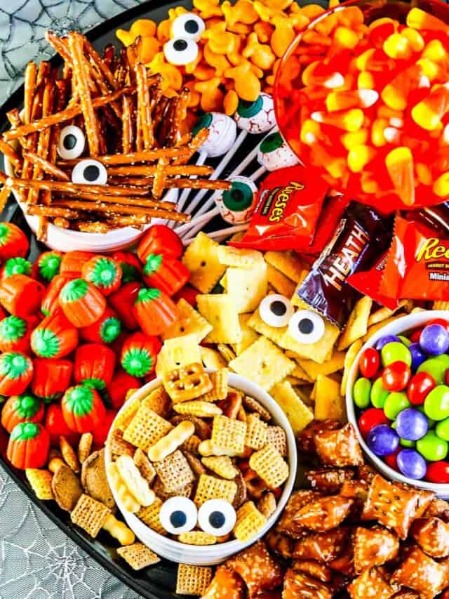 Easy Halloween Snacks - Delicious Table