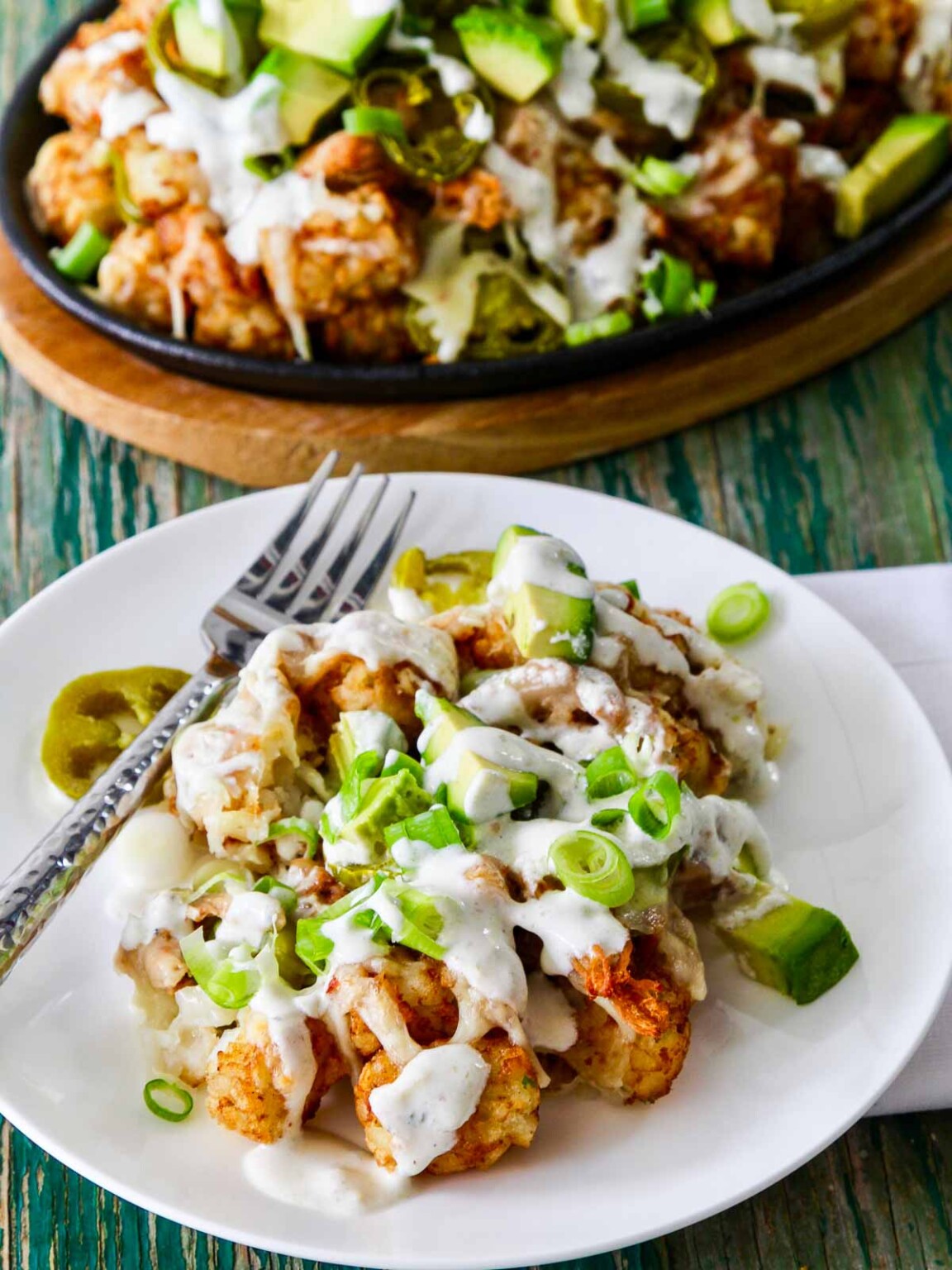 Tachos Tater Tot Nachos Recipe - Delicious Table