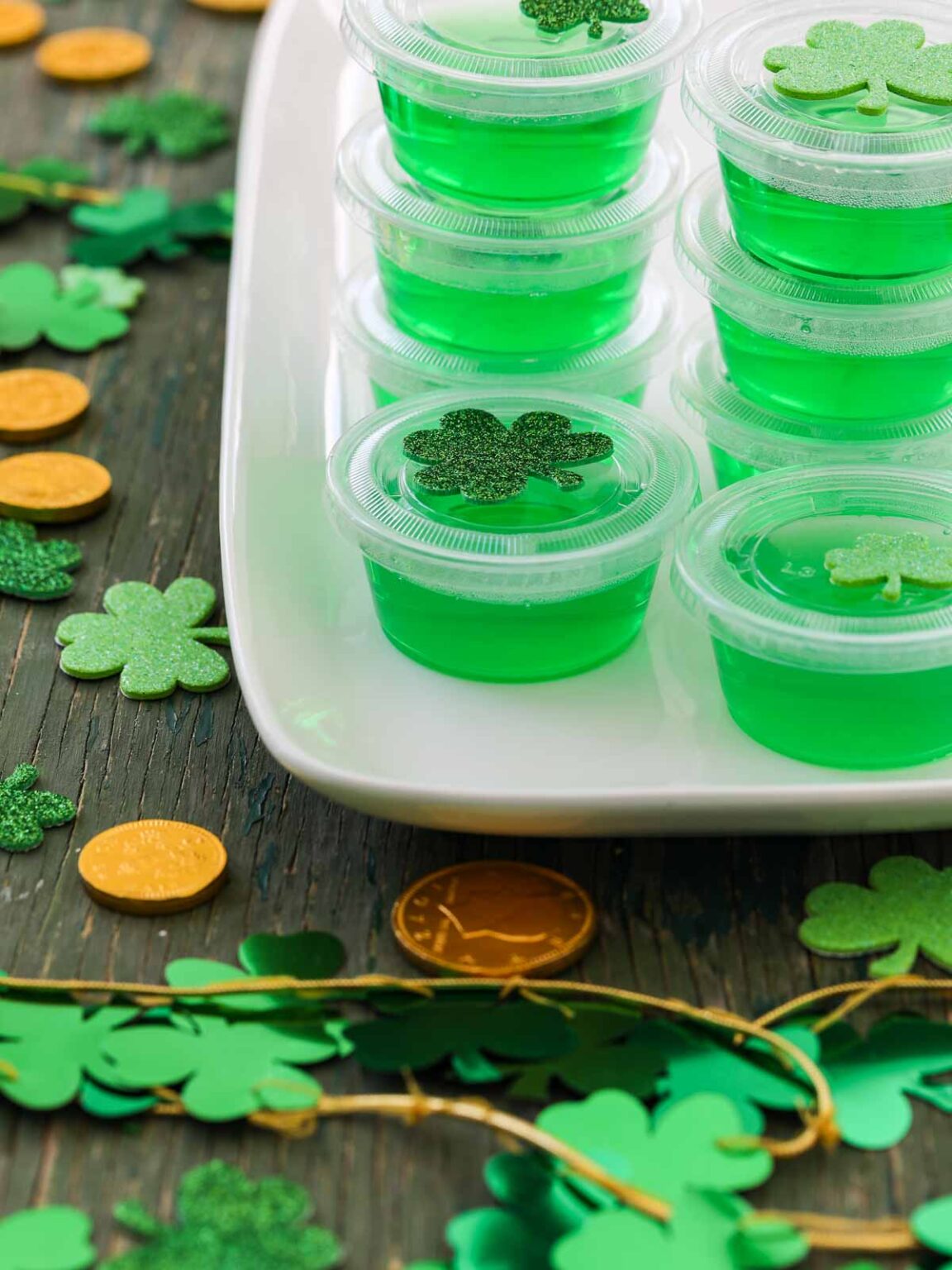 Green Jello Shots and Jigglers - Delicious Table