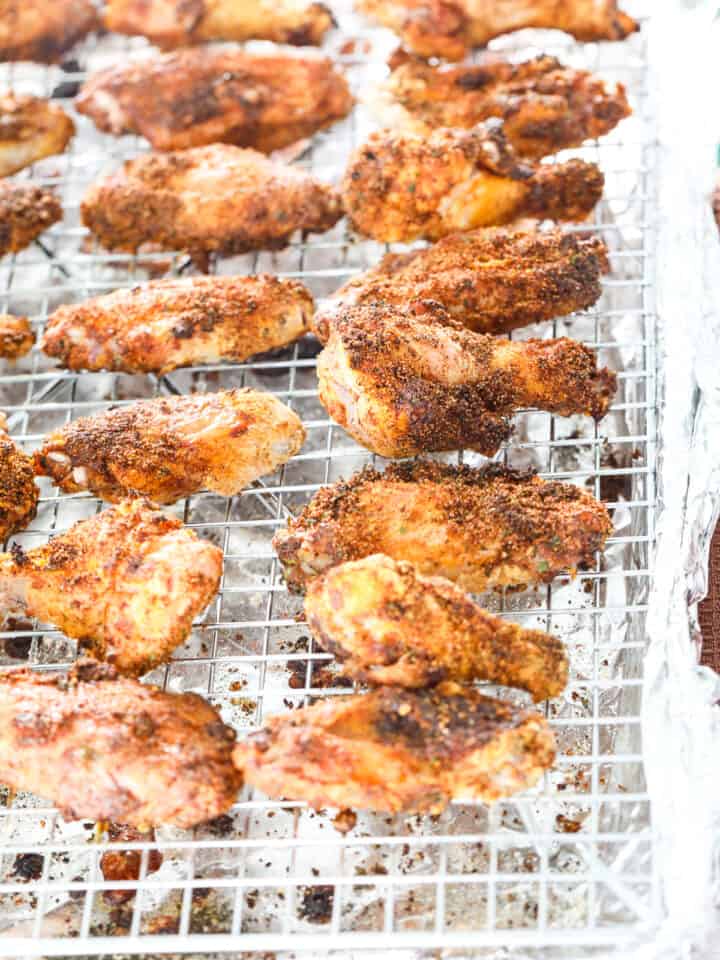 Crispy Chicken Wings Recipe - Delicious Table