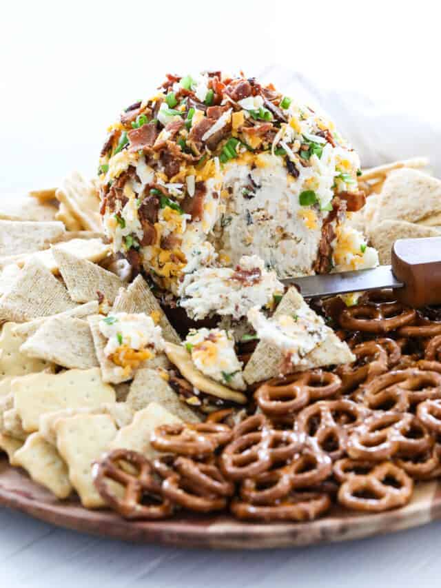 Bacon Cheese Ball Recipe - Delicious table
