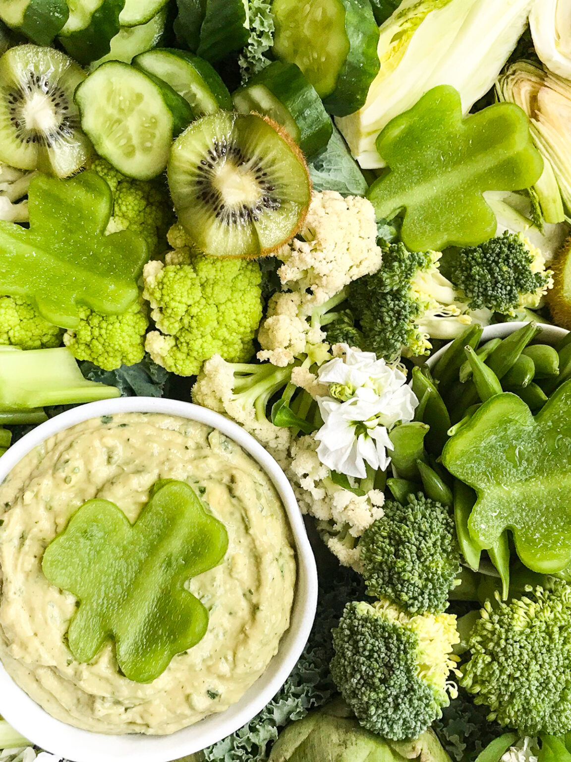 St. Patrick's Day Green Food Snack Ideas - Delicious Table