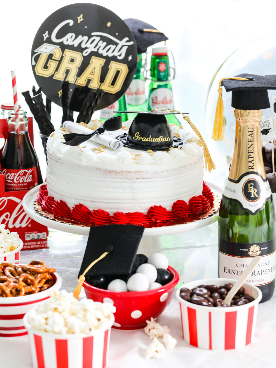 Graduation Party Food Ideas - Delicious Table