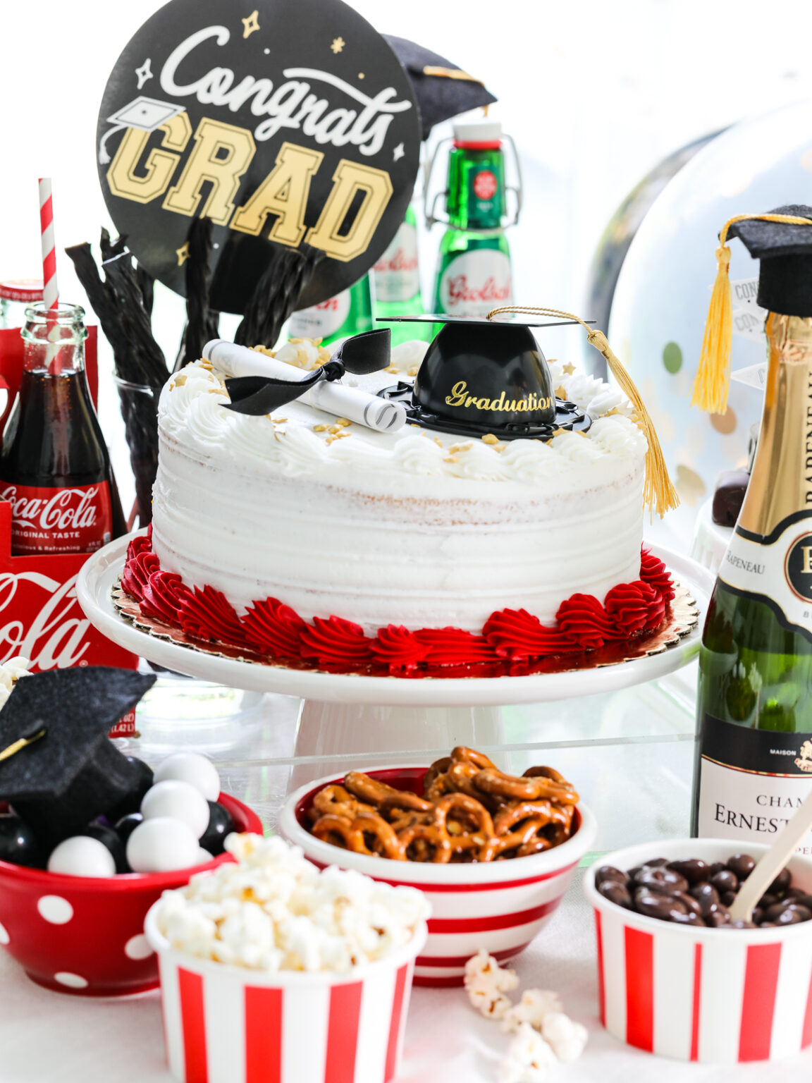 Graduation Party Food Ideas - Delicious Table